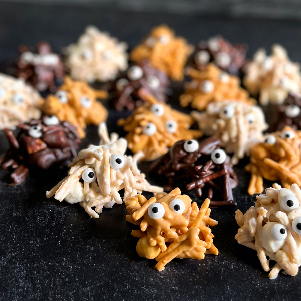 Haunted Haystacks (No-Bake) | Fikabröd